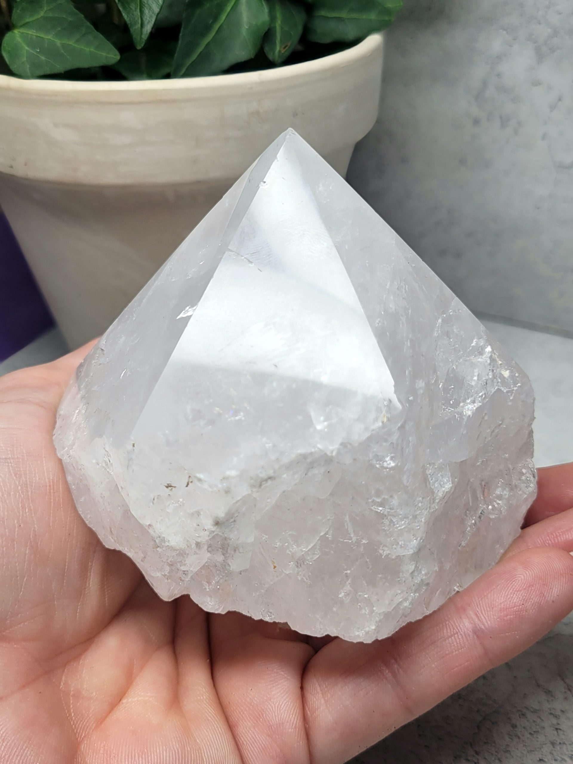 Clear Quartz Point 465g — Starseed Crystal | Online Crystal & Wellness Shop